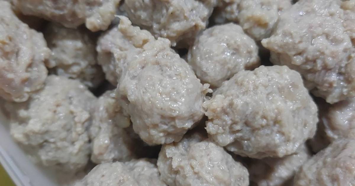 Resep Bakso Urat Daging Sapi oleh Shafiyya Thahira Khanza - Cookpad