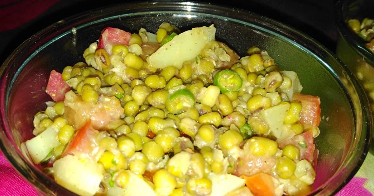 Daal moth Recipe by bhawna - Cookpad