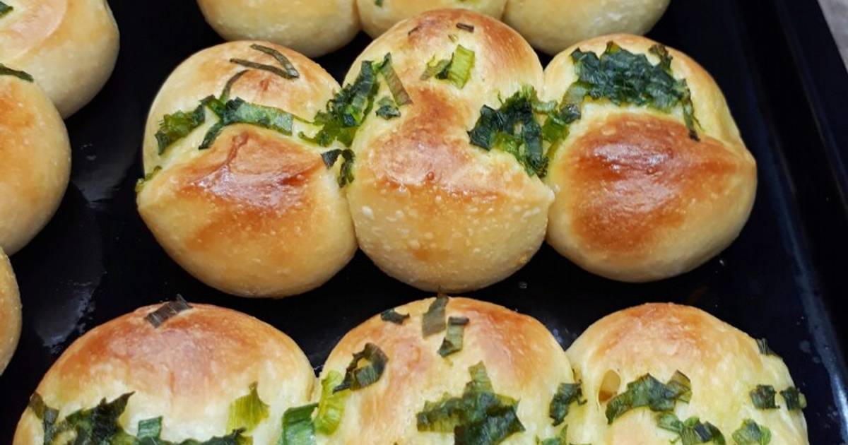 Resep Roti Daun Bawang Oleh Dienda Endang Kurniawan Cookpad