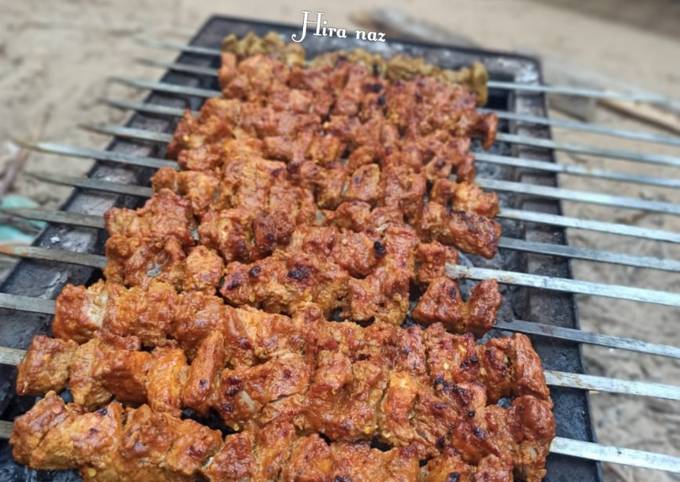 Beef Tikka Boti Recipe by Hira Naz - Cookpad