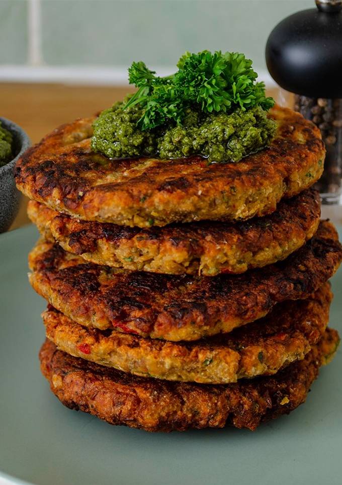 Red Lentil Patties Recipe by Ferenc Szklenar - Cookpad