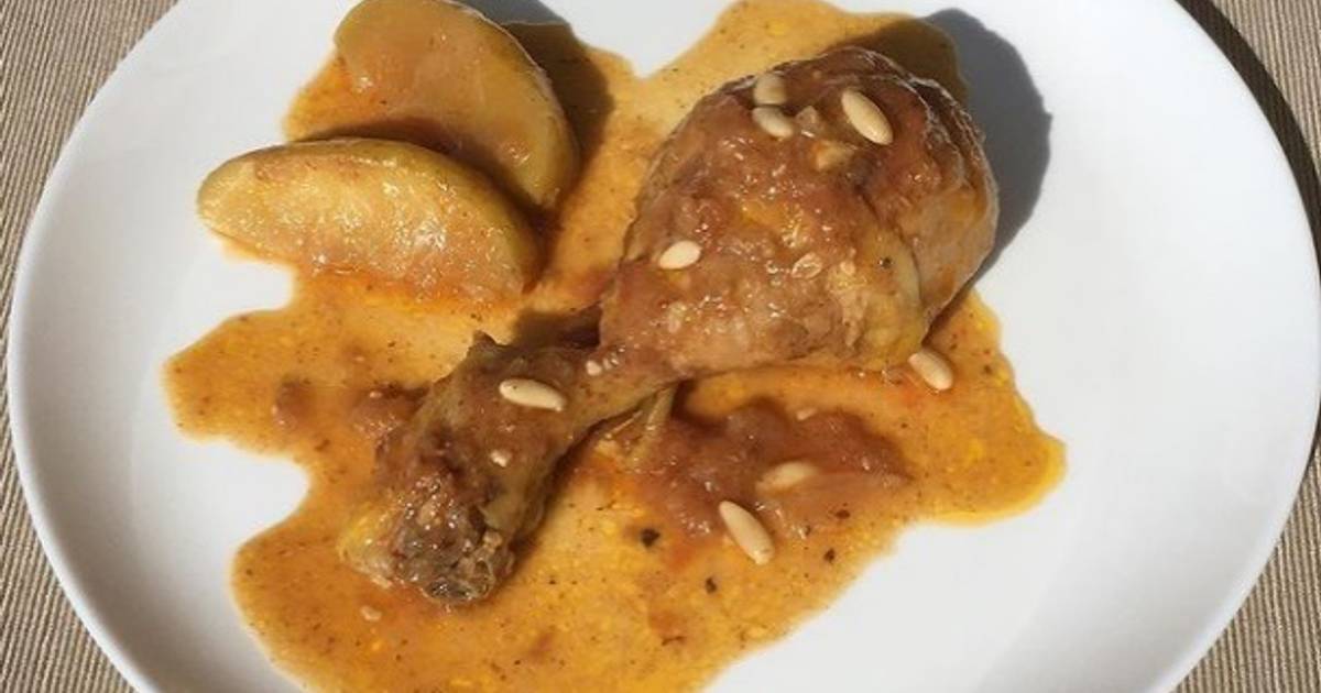 Pollastre rostit amb pomes/peres i pinyons 🍏 Receta de Roger i Gisela ...