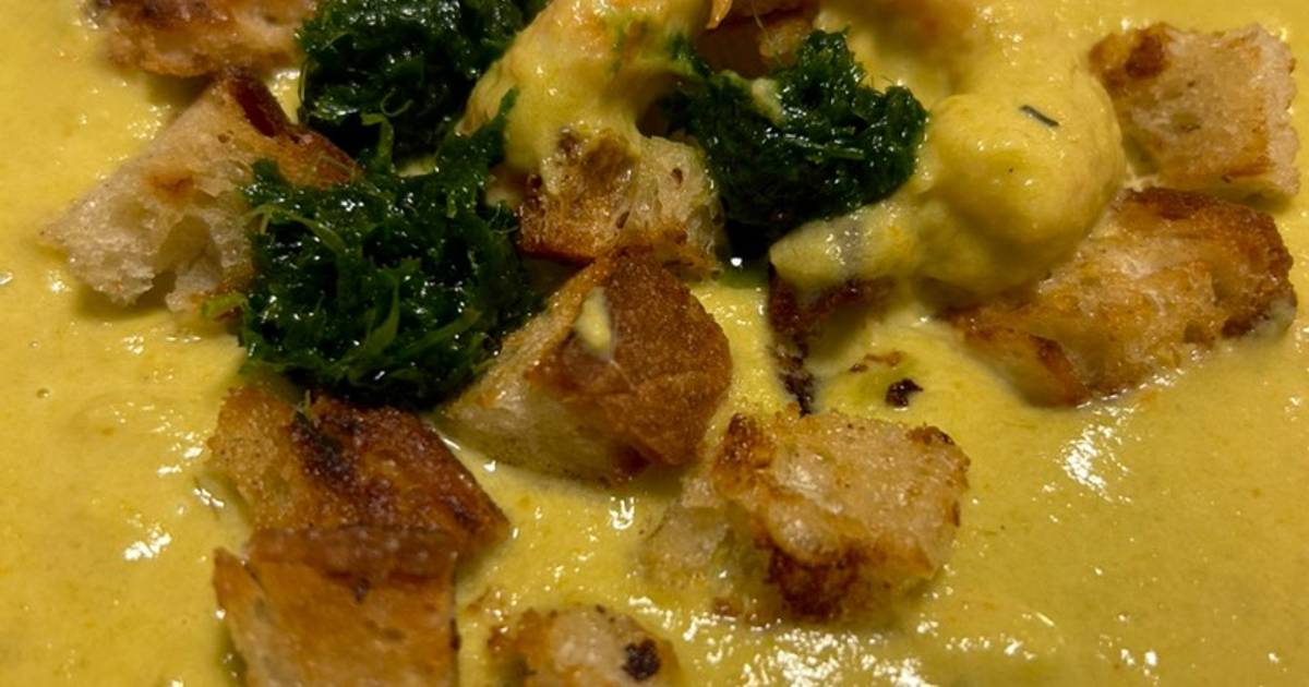 Ricetta Vellutata di porro selvatico e code di mazzancolle di ...