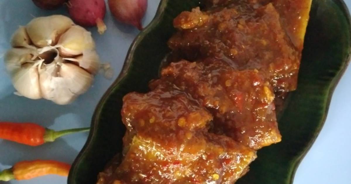 Resep Iga Bumbu Mercon oleh Aisyah - Cookpad