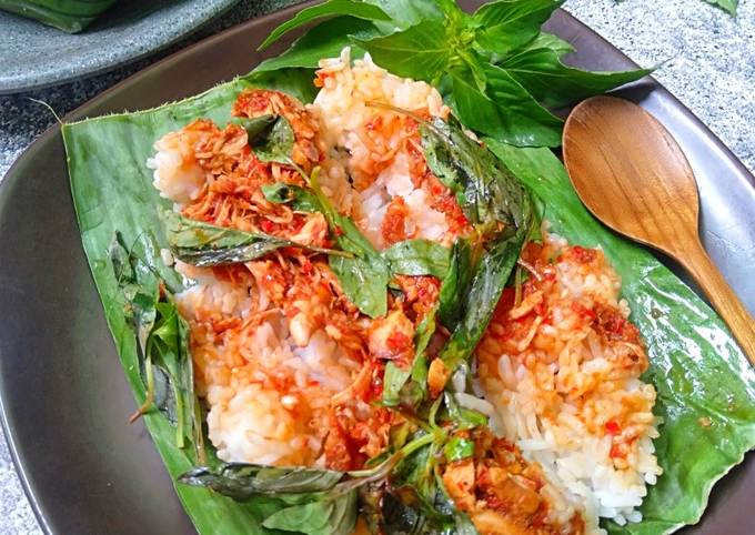 Resep Nasi Uduk Bakar Ikan Tongkol Oleh Via Vie Dapur Bunda Cookpad