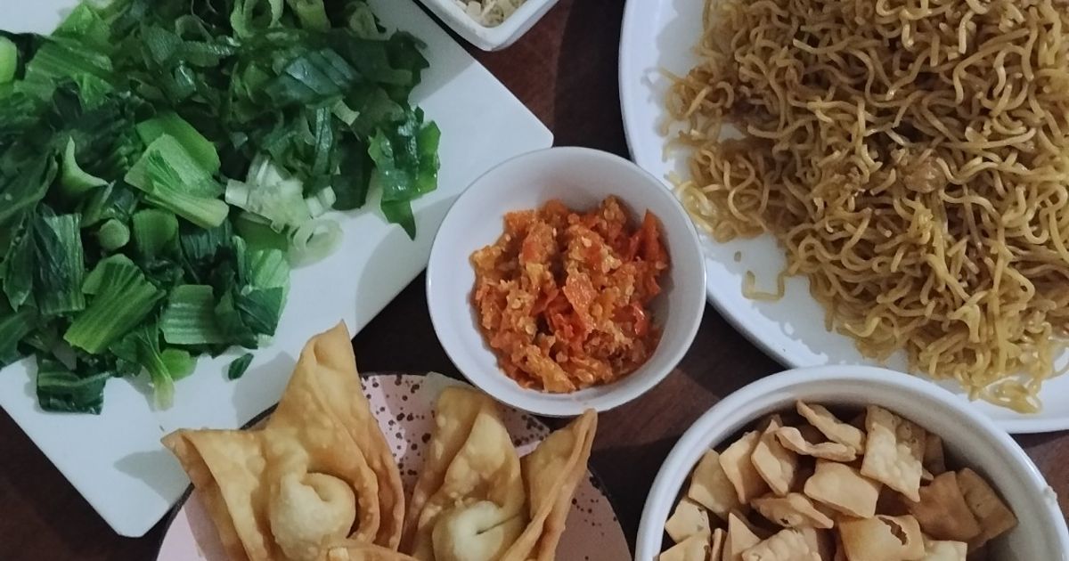 Resep Mie Gacoan Ala Rumahan oleh Devia Kitchen - Cookpad