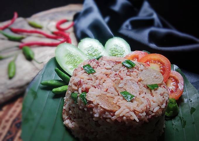 Resep Nasi goreng beras merah oleh Dhenia Zhaier 🆕 - Cookpad