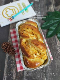 Resep Roti Keju Bolognese Tanpa Ulen (Minyak) oleh Ruth Destianty - Cookpad