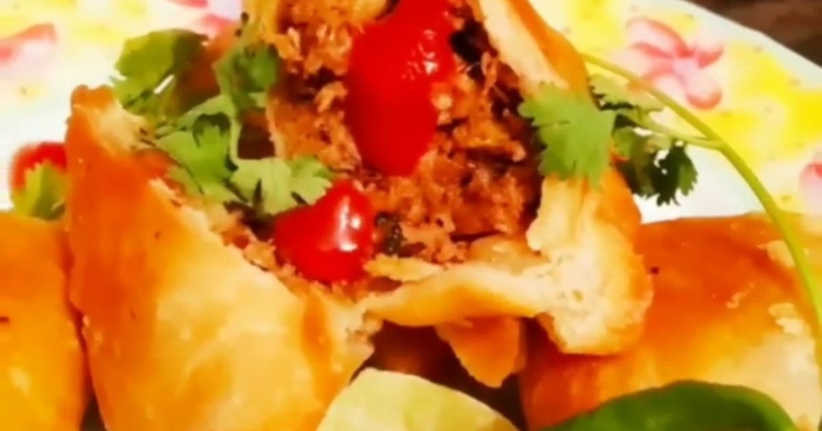 Malai Chaap Samosa Recipe by Neetu Sharma - Cookpad