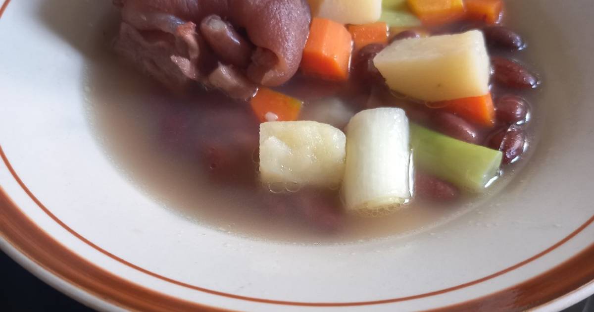 Resep Sup Kaki Babi Kacang Merah (Sup Esau) oleh Aya Mamah Jethro - Cookpad