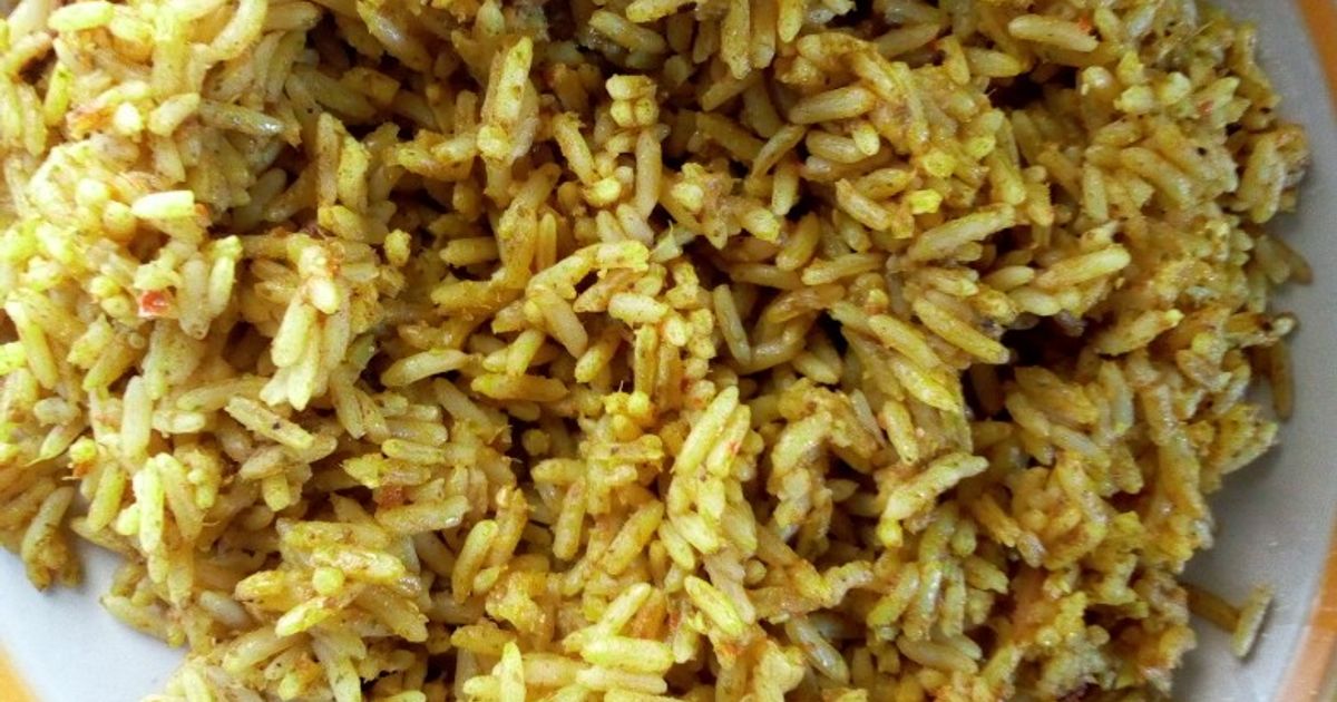 Red Oil Rice And Blendered Scent Leave Recipe by Esther Abjmom - Cookpad
