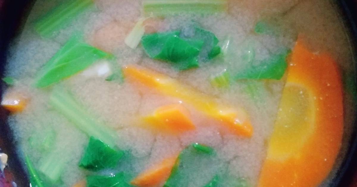 Resep 🍲 Sup Miso 3 Bahan (Miso Soup) oleh jcmrn - Cookpad