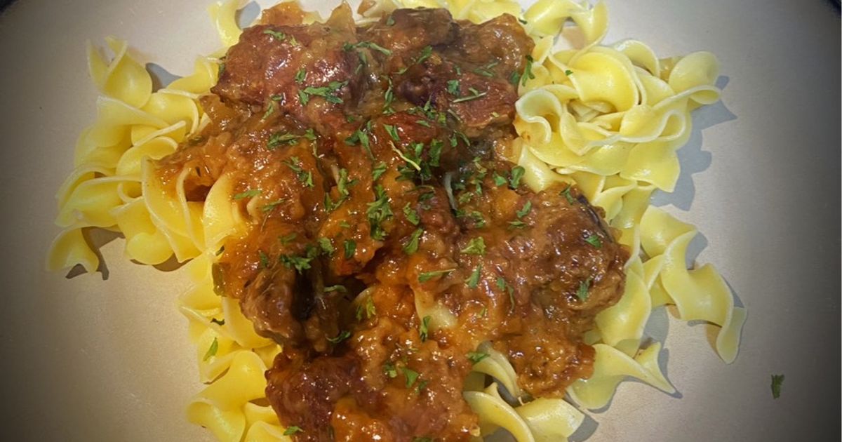 Irresistible Sherry Recipes: Savory & Sweet Delights
