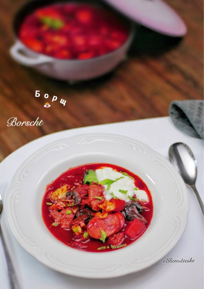 Resep Borscht With Chicken, Sausage, and Mushroom - Sup Buah Bit ...