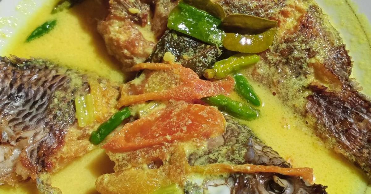 Resep Ikan masak kuning/acar kuning oleh Wira Puspita Syabilbil - Cookpad