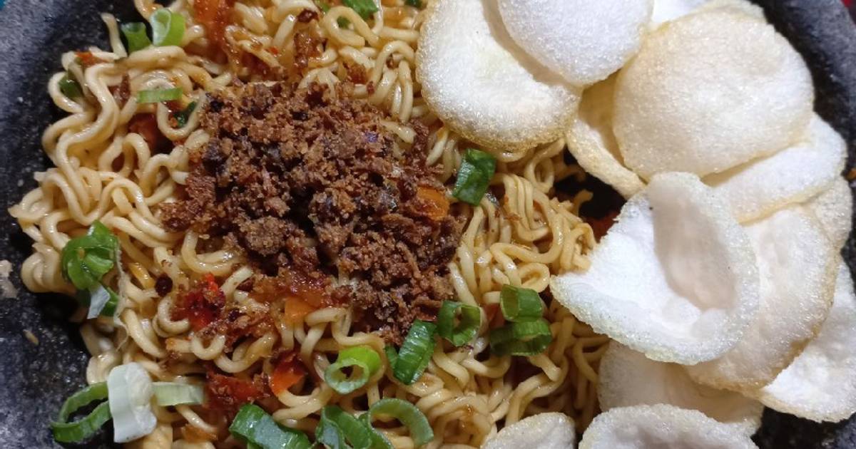 Resep Mie sedap seblak coet oleh Dapur Bunda - Cookpad
