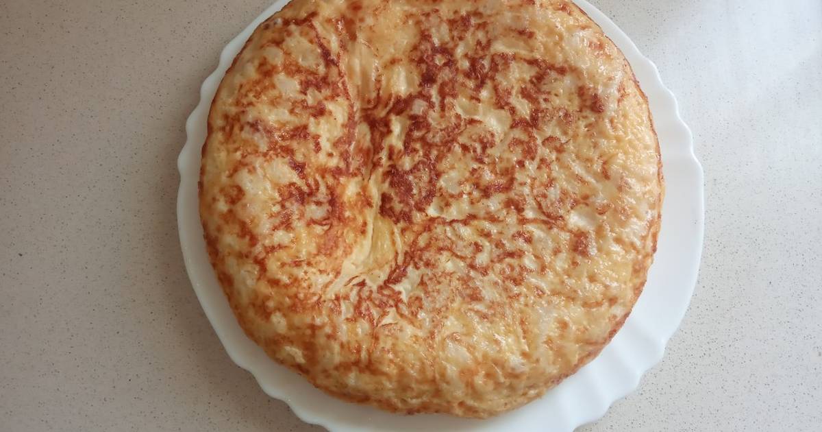 Tortilla de coliflor rellena de queso 🥦 🧀 Receta de Lorena Valencianeta ...