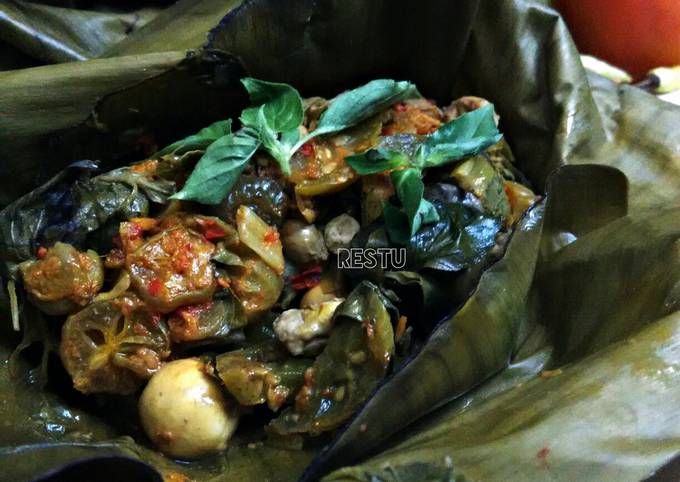 Resep Pepes Uritan dan Jerohan Puyuh oleh Rachma Esty Utami - Cookpad