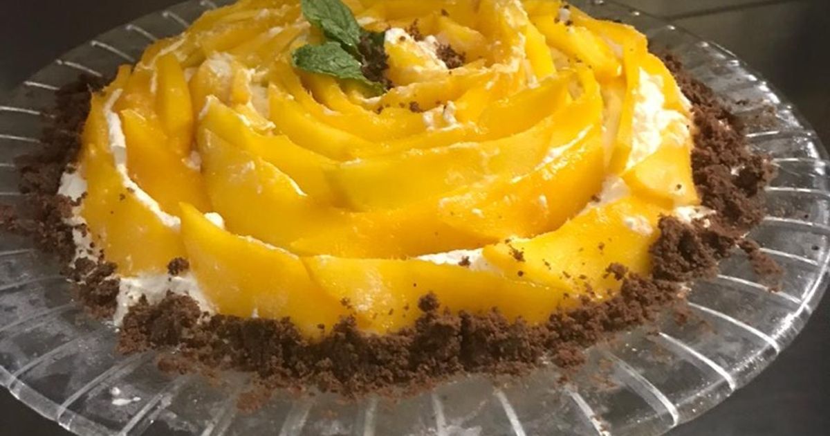 Mango With Oreo Biscuits Cream Recipe by Meerab Rais - Cookpad