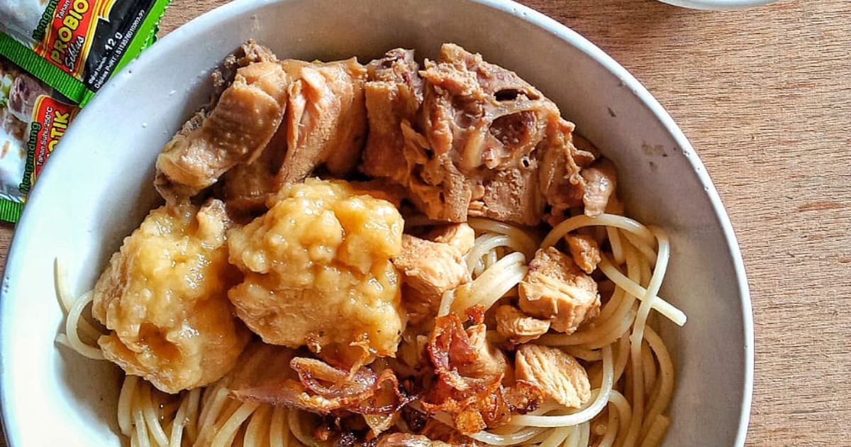 Resep Spaghetti Ayamku oleh Dessy Solehyanti - Cookpad