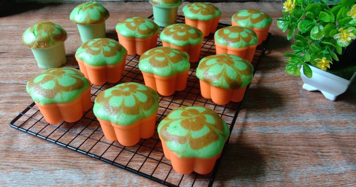 Resep Bluder Pandan Kukus Motif Batik oleh Mama Kafa - Cookpad