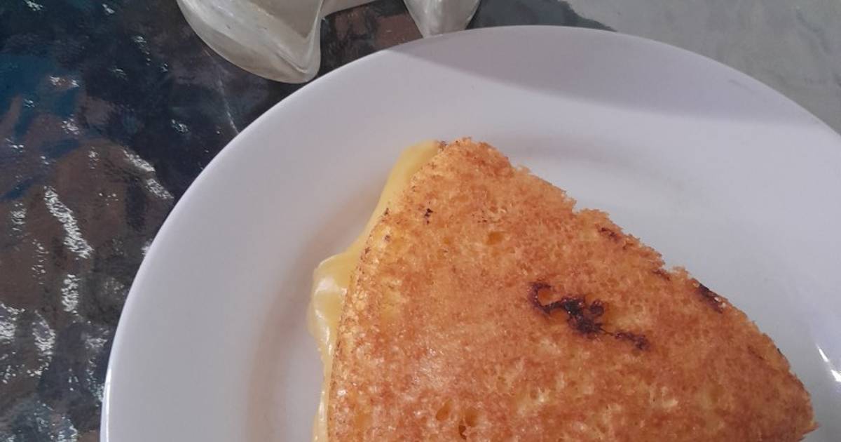 Crepe/soufflé relleno de tres quesos Receta de Natalia Abiuso Vidal- Cookpad