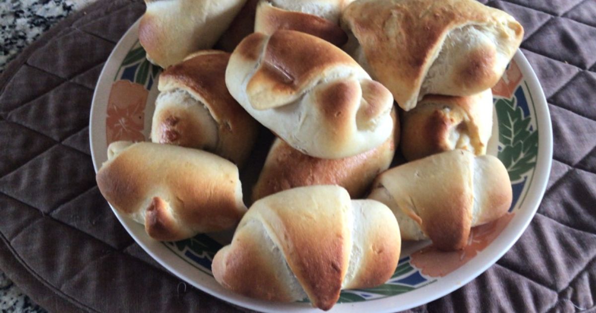 Cachitos De Jamón Venezolanos Receta de Rosa Padrón Argentó