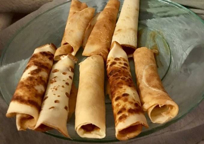 Panqueques con manjar Receta de Nafissa Laborde Ramirez- Cookpad