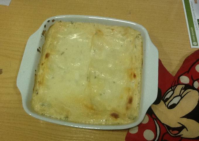 Lasaña De Brócoli Y Salmón Con Salsa De Roquefort Receta De Ana Naya