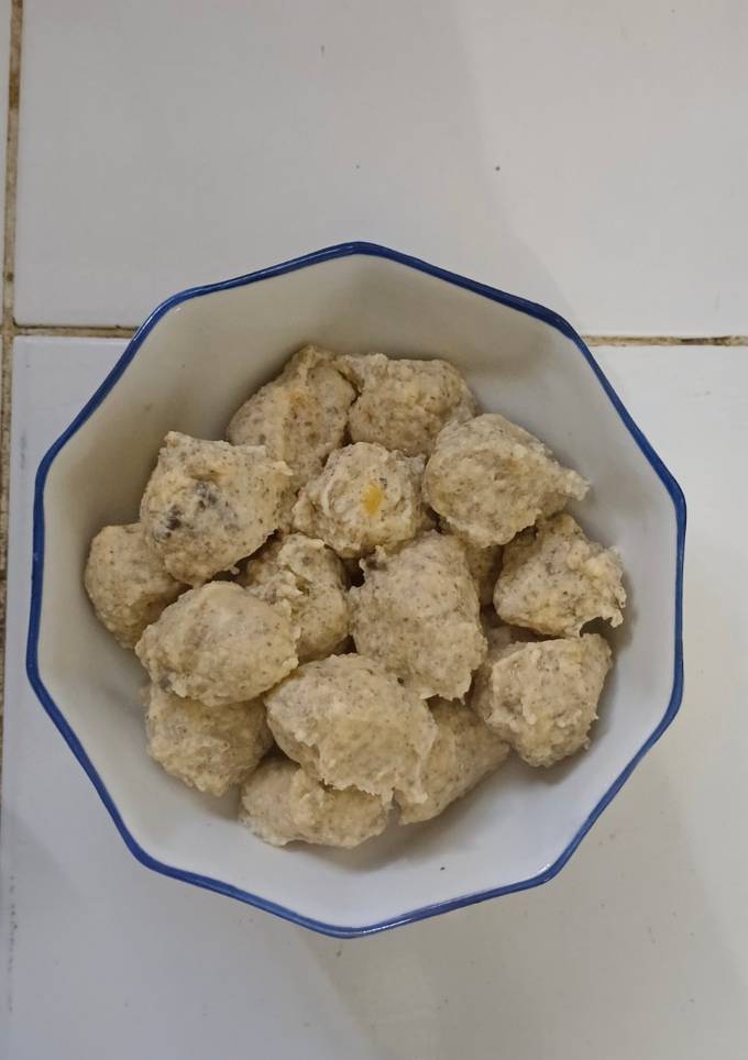 Resep Bakso ayam sehat untuk anak cocok juga untuk mpasi anak oleh Mama ...