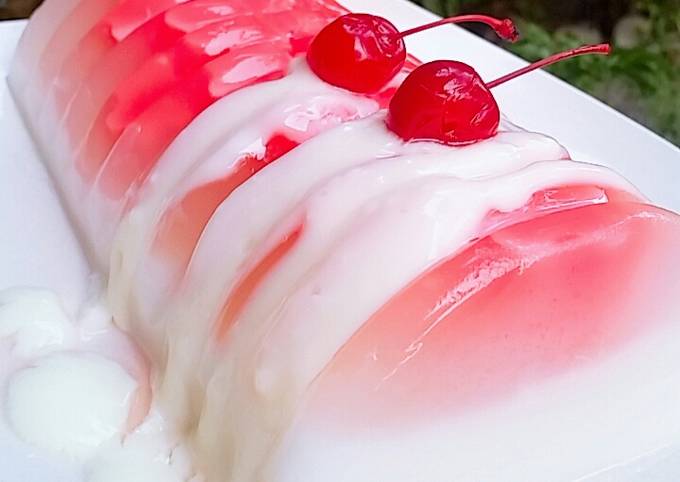 Resep Puding Merah putih oleh Rini Damayanti (Aqeesha's Kitchen) - Cookpad