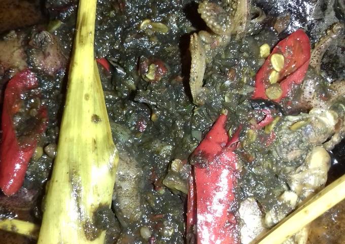 Resep Cumi item oleh Ellyza Eliziakristiyanti - Cookpad