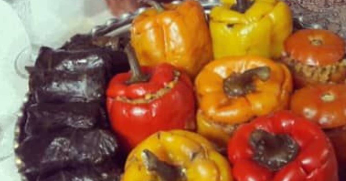 طرز تهیه دلمه برگ مو و فلفل دلمه ای ساده و خوشمزه توسط Tahere - کوکپد