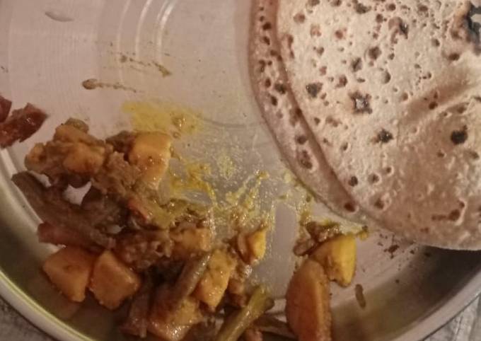 Aloo phali ki sabzi Recipe by Jeet Kaur - Cookpad