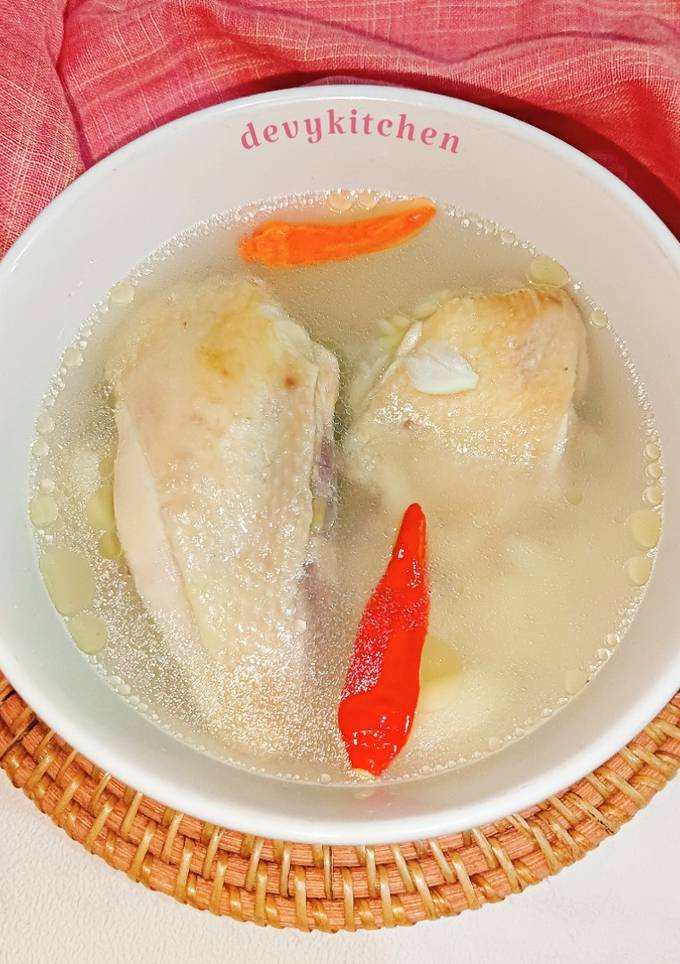Resep 363. Chicken Garlic Soup ~ Taiwanese Food oleh Devin - Cookpad