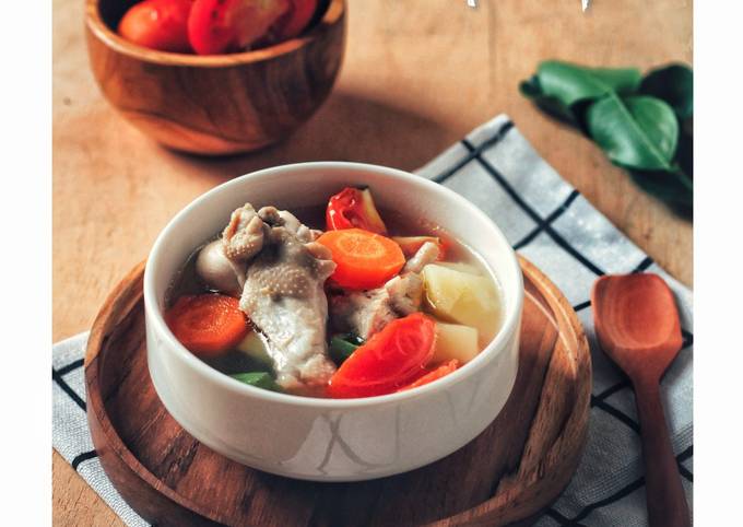 Resep Sup Ayam Berempah oleh Dapoer Vewe - Cookpad