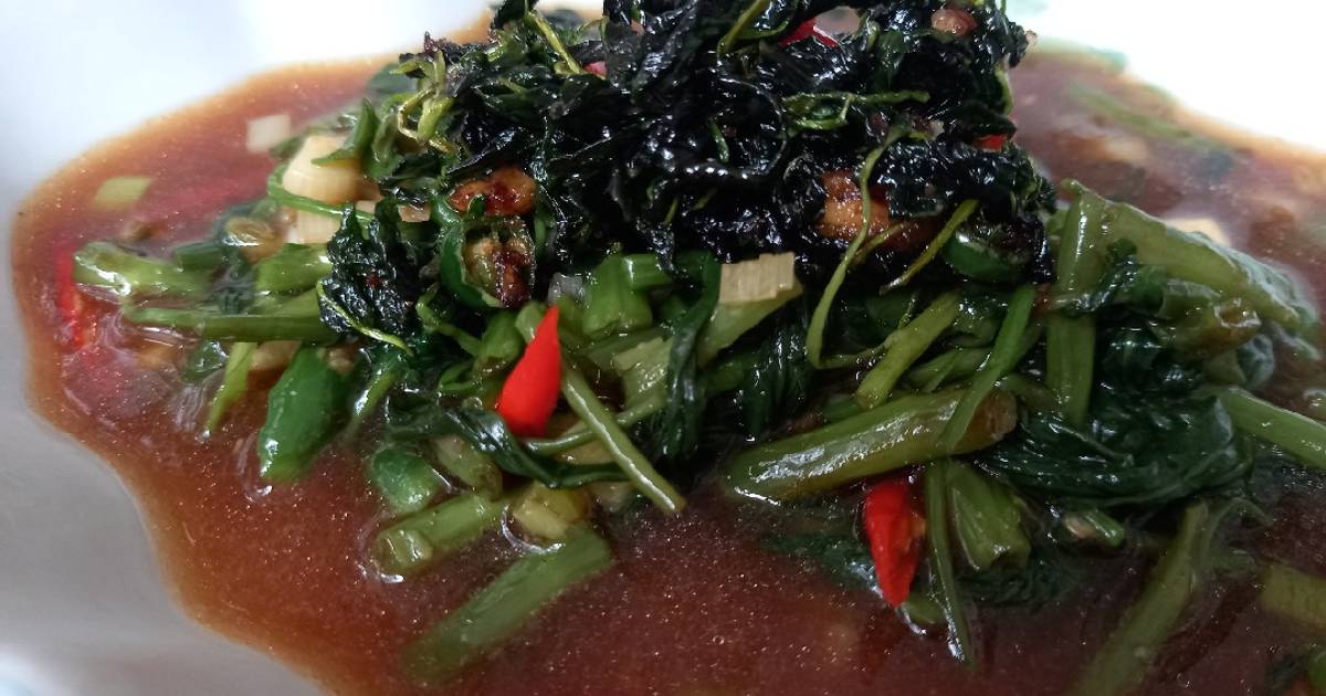 Resep Kangkung Saus Tiram Krenyes Ala Restoran Oleh Dwina Sitorus Cookpad