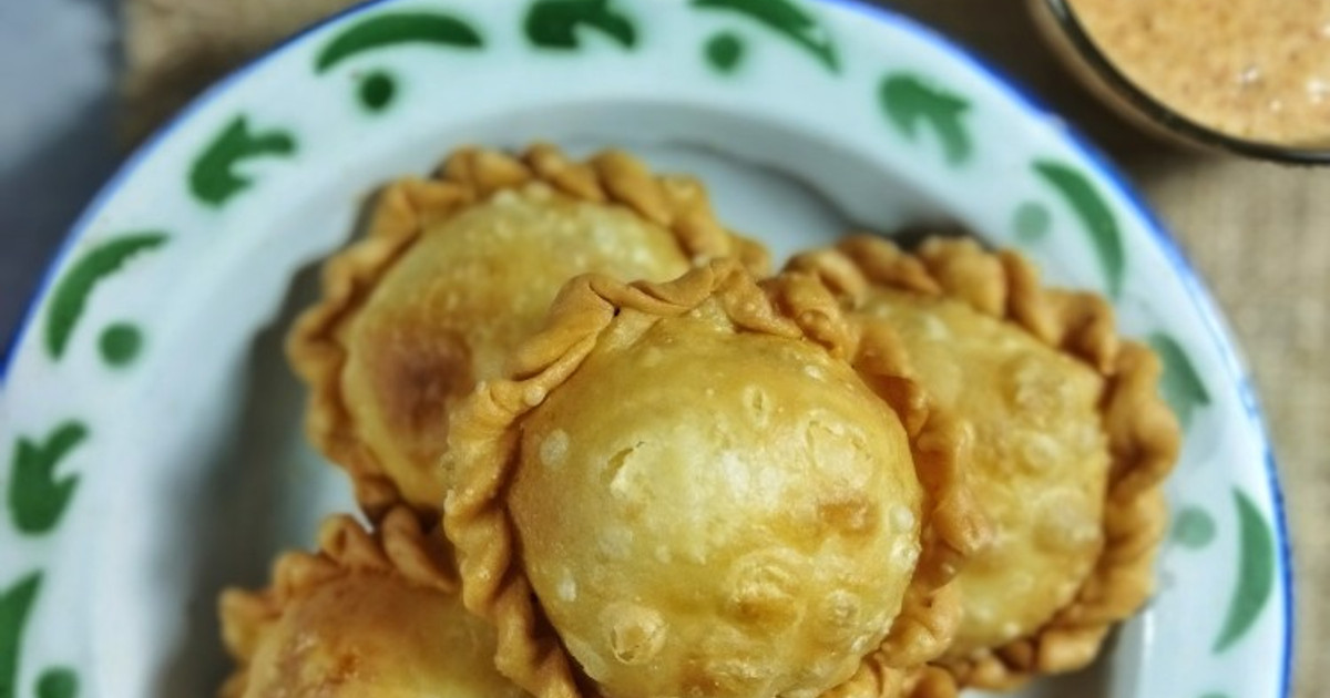 Resep Pastel Renyah oleh dapur Airin - Cookpad