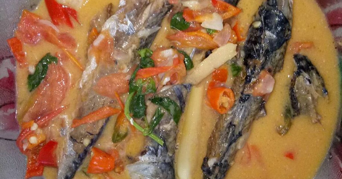 Resep ikan salem kuah kemangi rumahan enak dan mudah - Cookpad