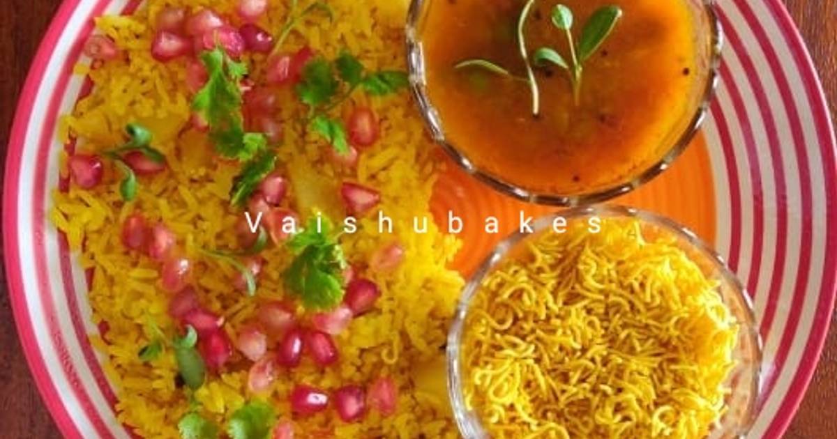 Nagpuri Poha with Tari Recipe by Vaishali Suhas - Cookpad