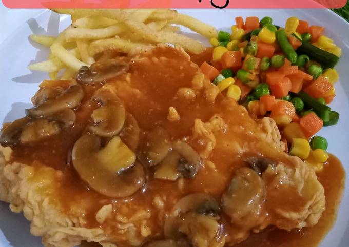 Resep Crispy Chicken Steak oleh Nanik Cahyani Hernowo - Cookpad