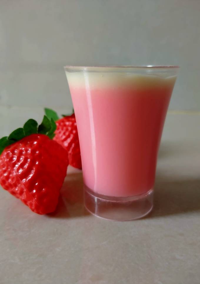 Resep Puding Nutrijel Strawberry Fla Susu Manis Gurih 💕 oleh Lisa ...