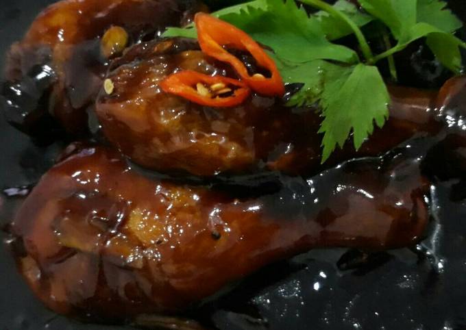 Resep Ayam kecap oleh Intan puspawati - Cookpad