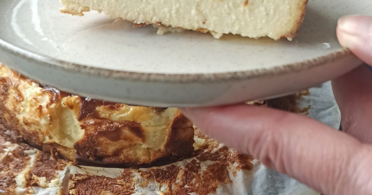 Cheesecake Basque Ou Burnt Cheesecake de @chris and co food - Cookpad