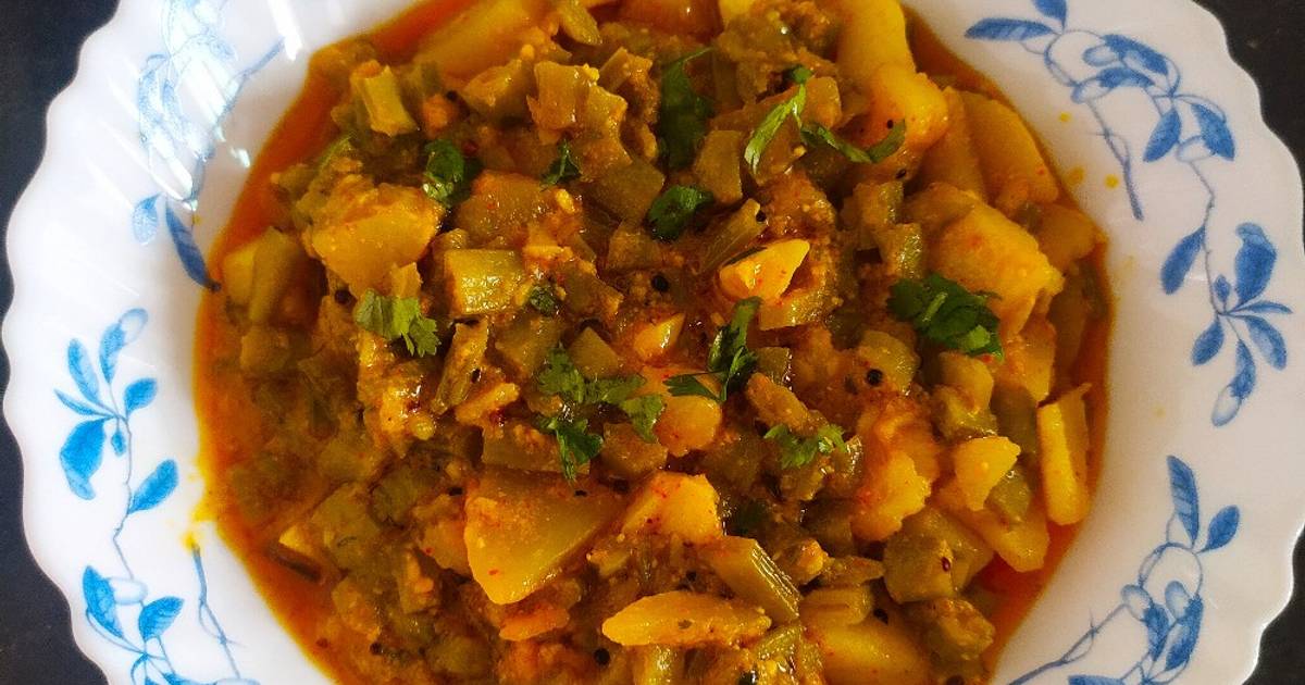 Cluster beans Curry (Guvarfali ki sabji) Recipe by Sonal Gaurav Suthar ...