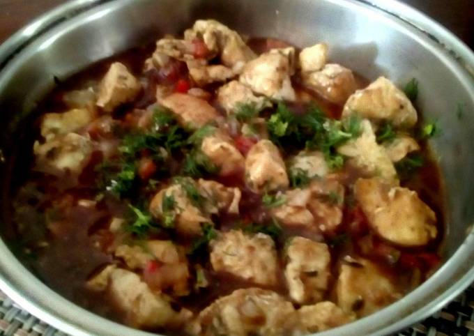 Picado de Pollo Guisado con Salsa Barbecue Receta de Cony Serrano- Cookpad