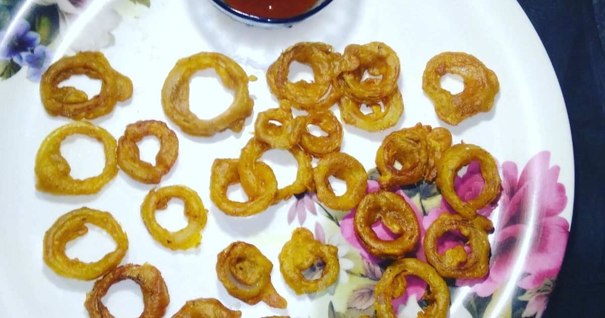 प्याज रिंग (Pyaz Ring Recipe In Hindi) रेसिपी बनाने की विधि in Hindi by ...