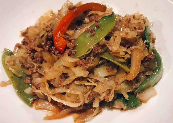 Col saltada estilo oriental 🥬 Receta de Nelida G. Carbajo- Cookpad