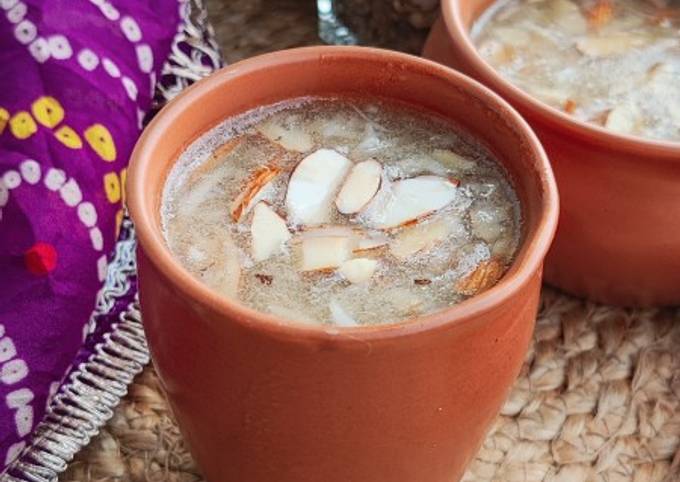 Rajasthani Goond Ki Raab Recipe by _pjs kitchen_ - Cookpad