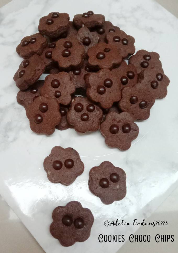 Resep Cookies Choco Chips oleh Adelia Firdaus - Cookpad